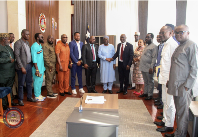 𝗘𝗖𝗢𝗪𝗔𝗦 𝗗𝗲𝗹𝗲𝗴𝗮𝘁𝗶𝗼𝗻 𝗠𝗲𝗲𝘁𝘀 Majority Bloc - Women Voices Newspaper